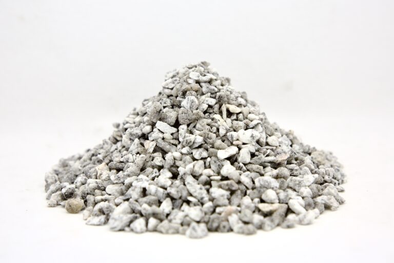 #89 Stone Gravel - Perfect for Construction Projects - Mulch & Stone ...